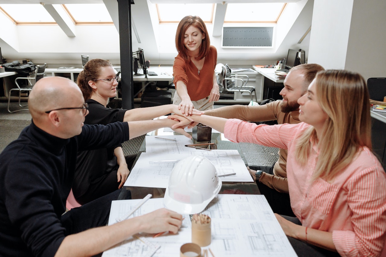 5 Important Steps to Setting Up a Small Construction Company - Culture ...